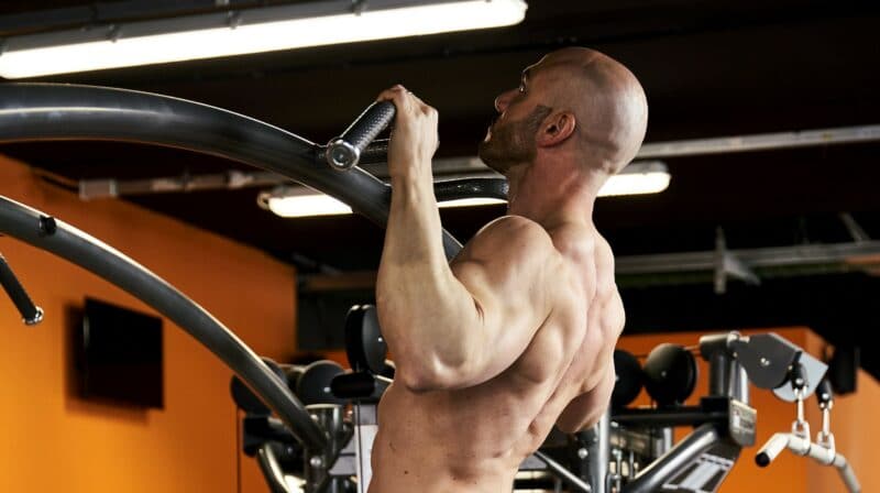 V-push up: come si fanno i piegamenti a V? - Project inVictus