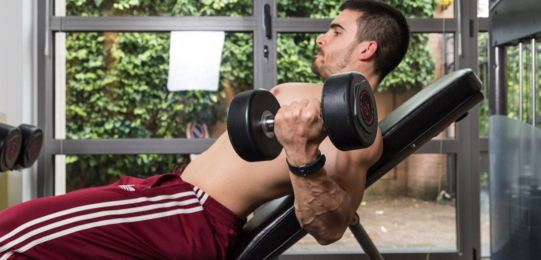 Curl manubri panca inclinata - Project inVictus