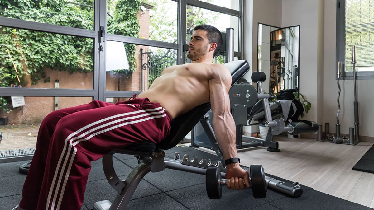 Curl manubri panca inclinata - Project inVictus