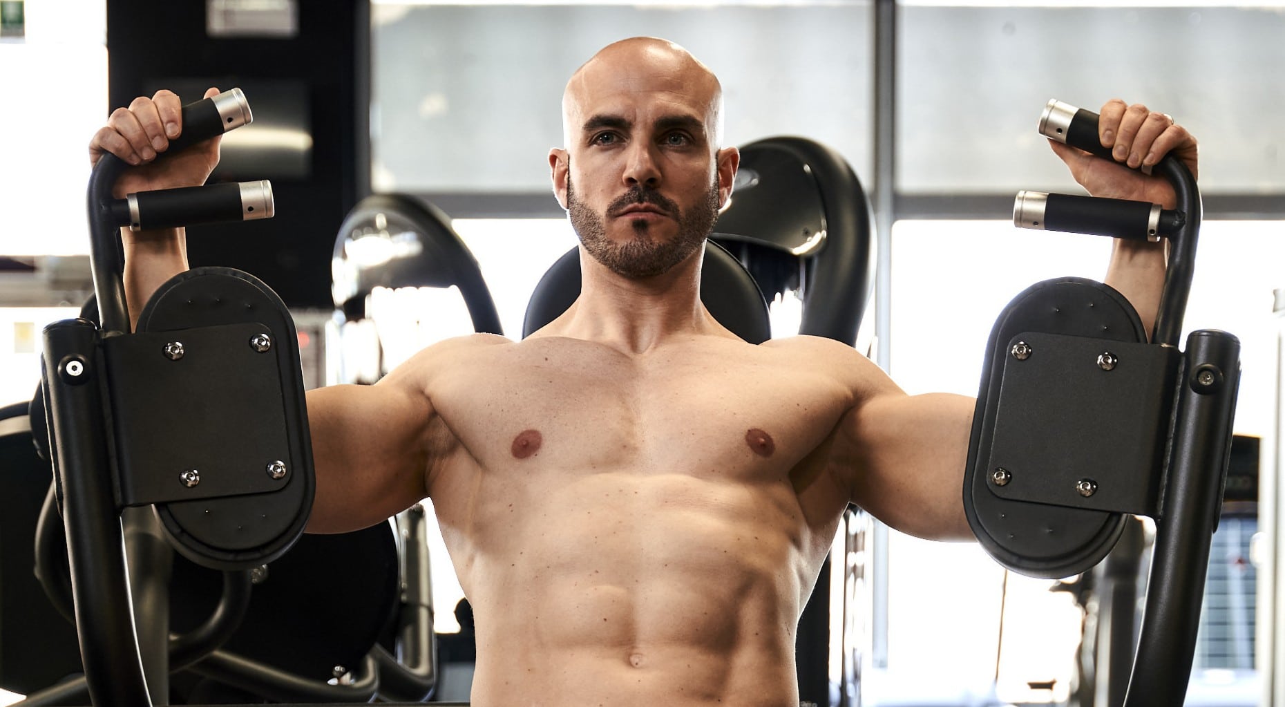 Peck deck per i pettorali: come si fa? - Project inVictus