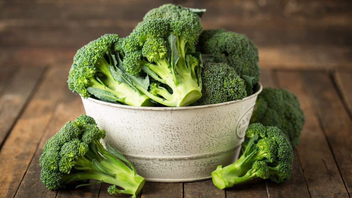 Broccolo: proprietà, calorie, valori nutrizionali - Project inVictus